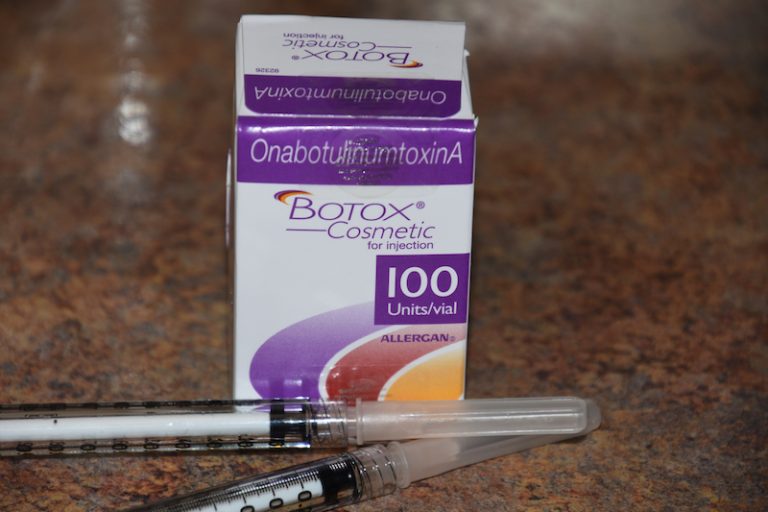 Botox Injections of the Lateral Pterygoid Muscle in Clenching (Bruxism ...